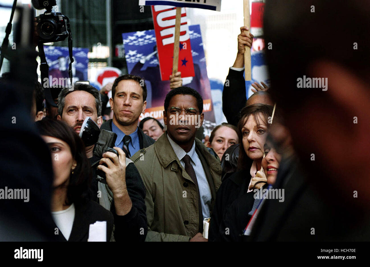 THE MANCHURIAN CANDIDATE, Denzel Washington, 2004, (c) Paramount ...