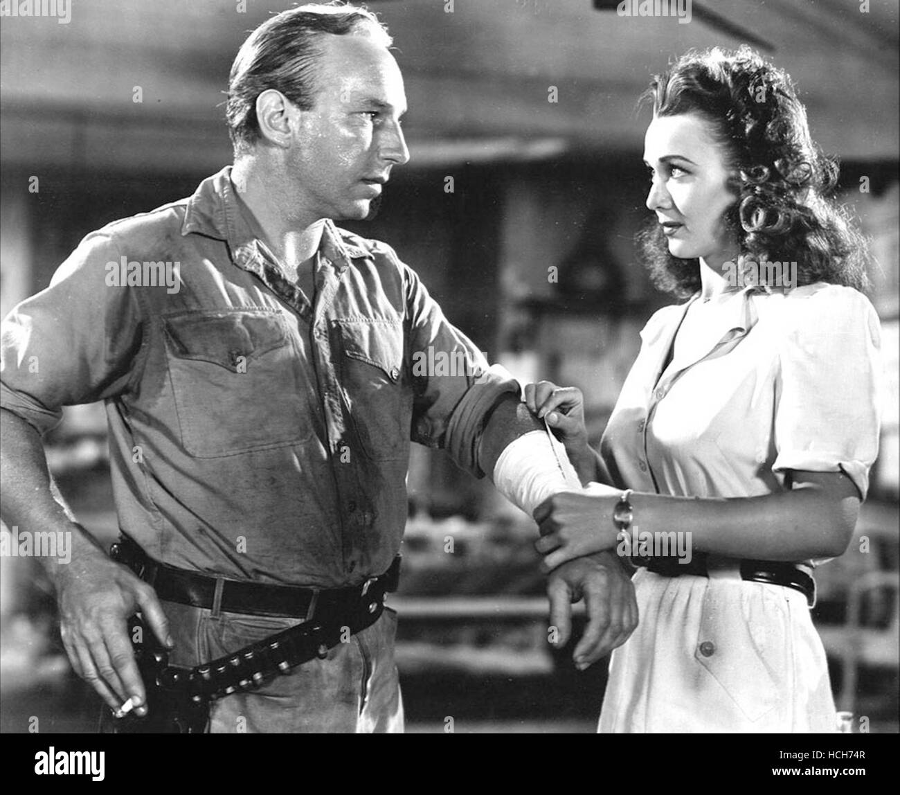 MANILA CALLING, from left: Lloyd Nolan, Carole Landis, 1942. TM ...