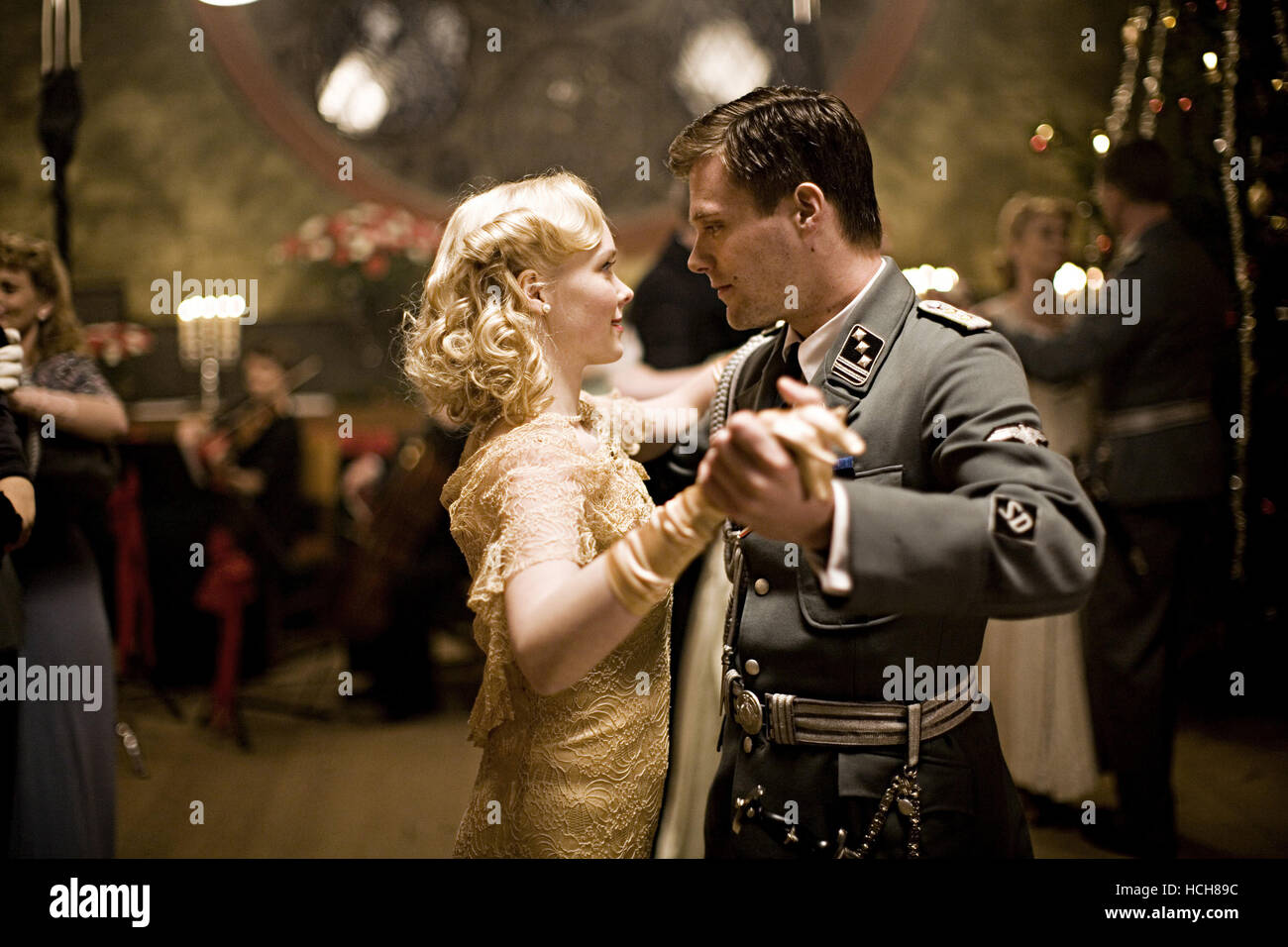 MAX MANUS, from left: Viktoria Winge, Ken Duken, 2008. © B&T Film ...