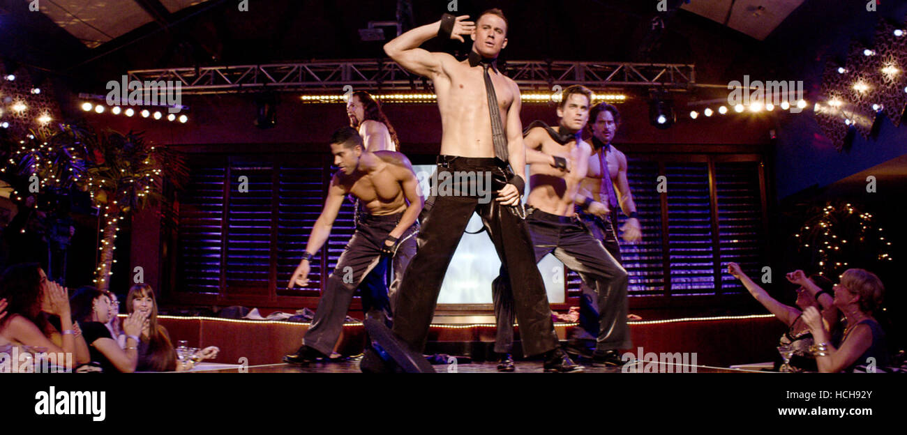 MAGIC MIKE, from left: Adam Rodriguez, Kevin Nash, Channing Tatum, Matt ...