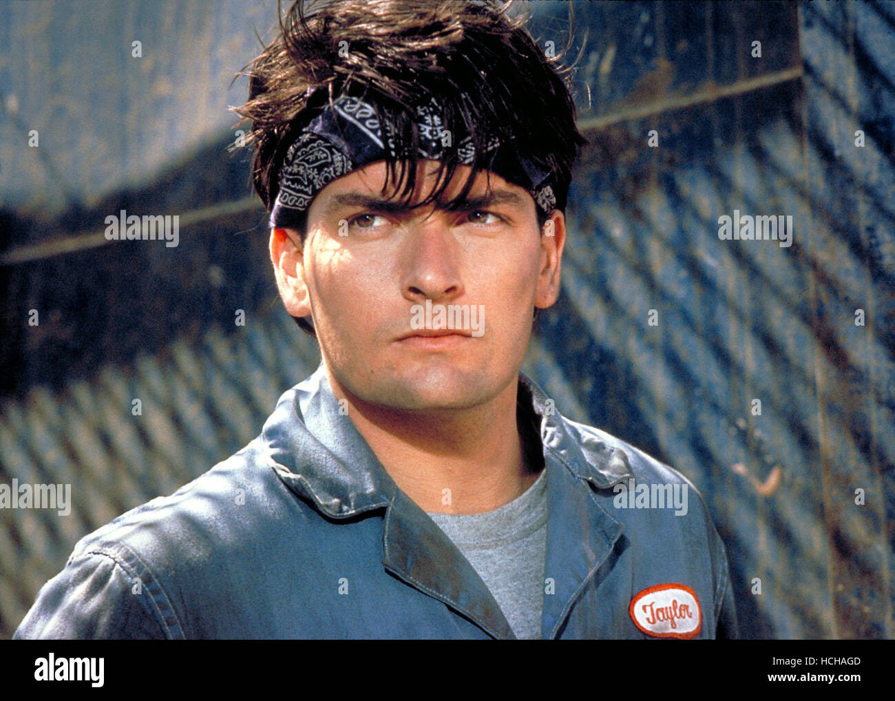MEN AT WORK, Charlie Sheen, 1990, (c) MGM/courtesy Everett Collection ...