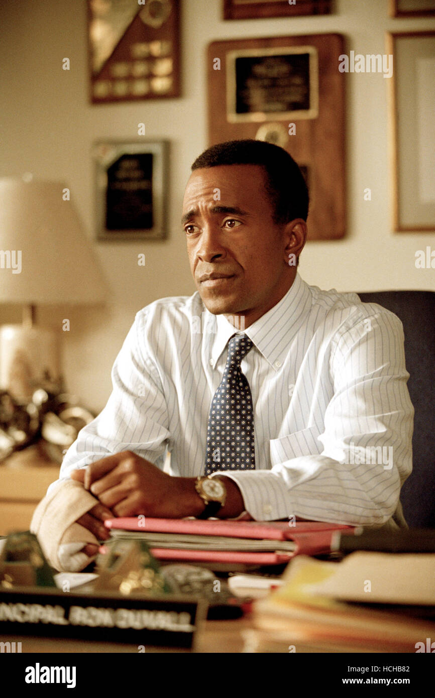 MEAN GIRLS, Tim Meadows, 2004, (c) Paramount/courtesy Everett ...