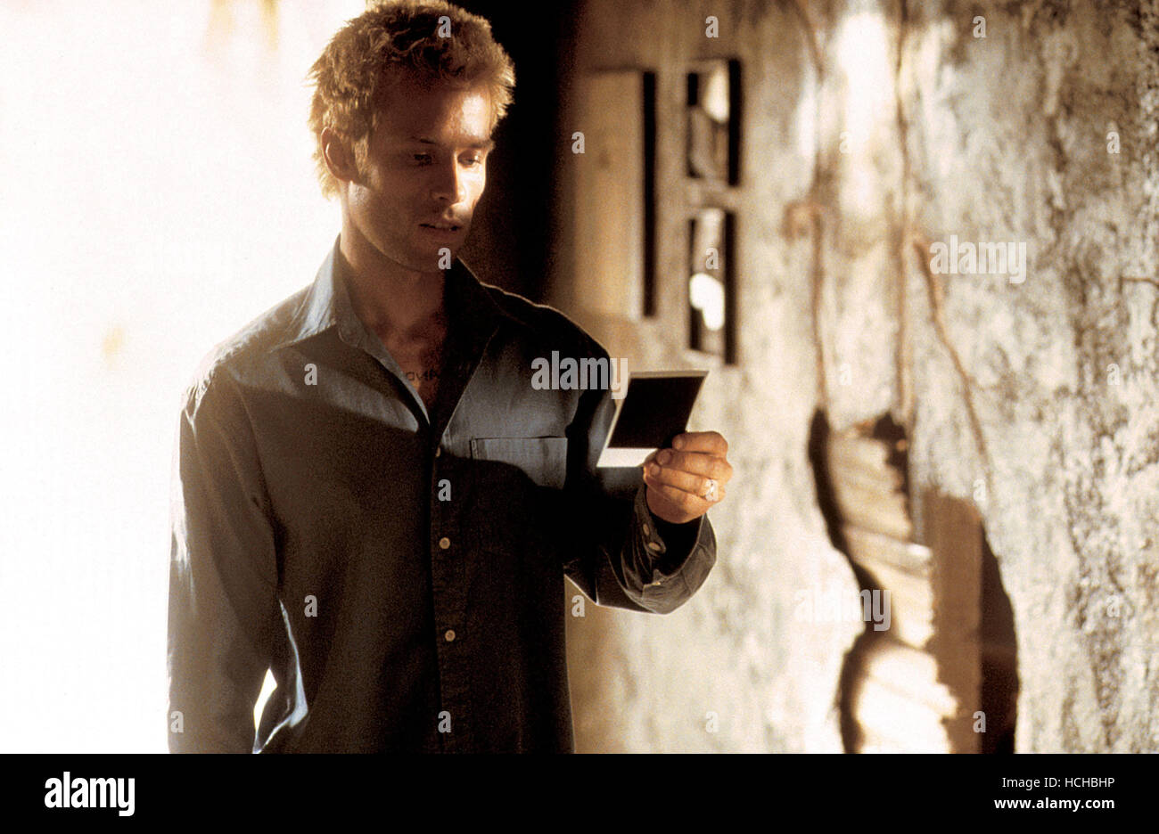 MEMENTO, Guy Pearce, 2000 Stock Photo - Alamy