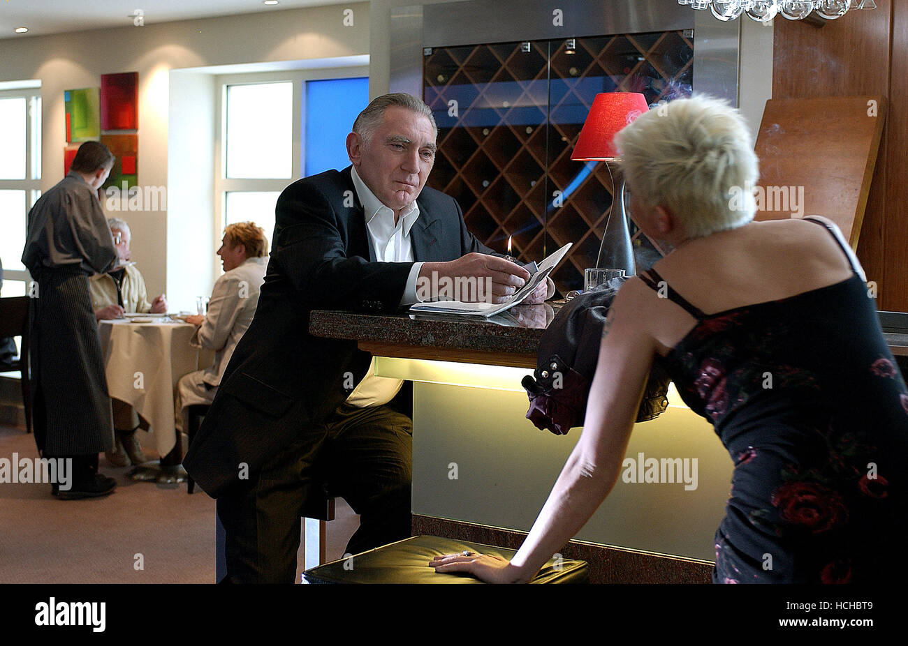 MEMORY OF A KILLER, (aka DE ZAAK ALZHEIMER), Jan Decleir, Deborah ...