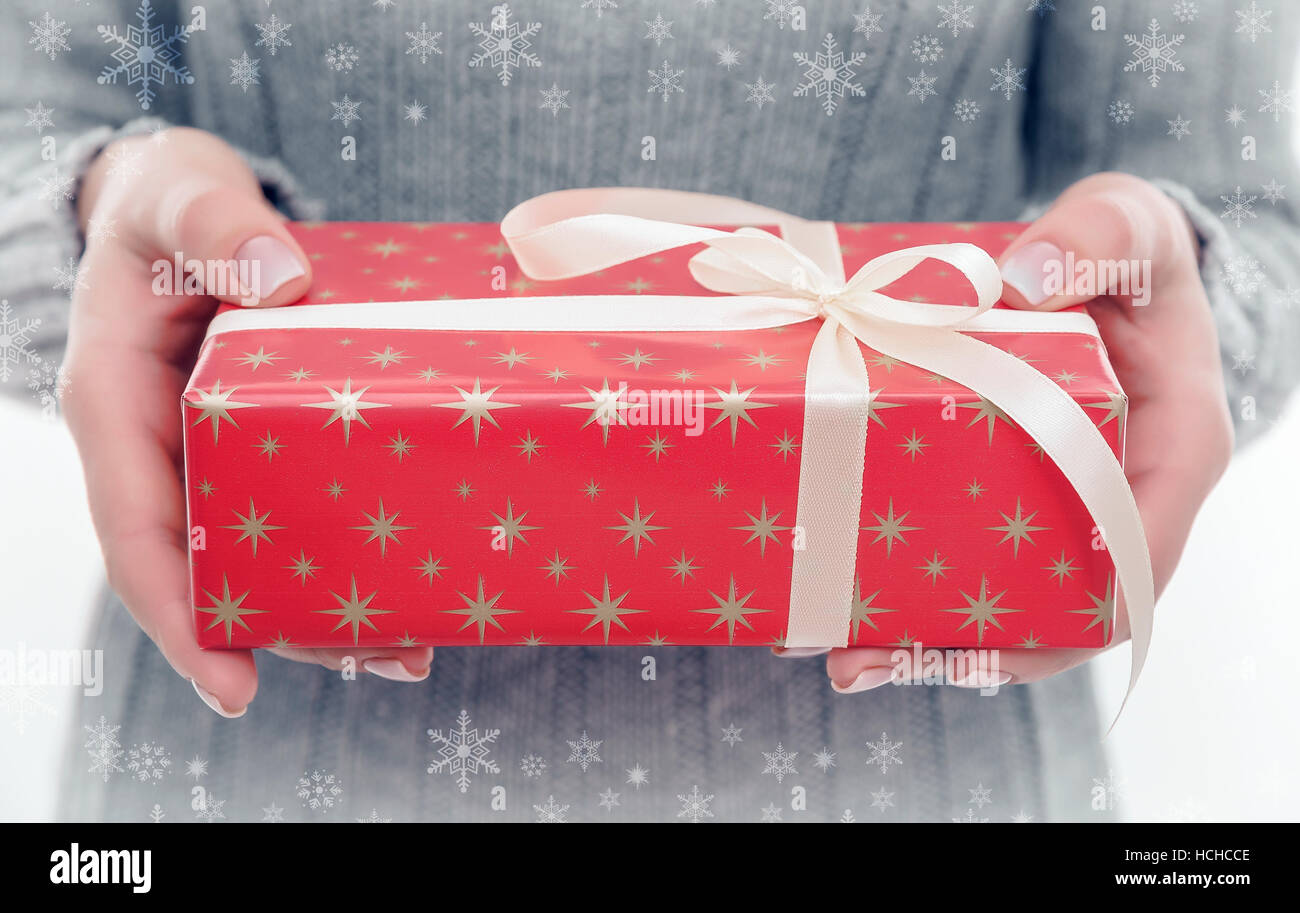 Hands giving box hi-res stock photography and images - Alamy