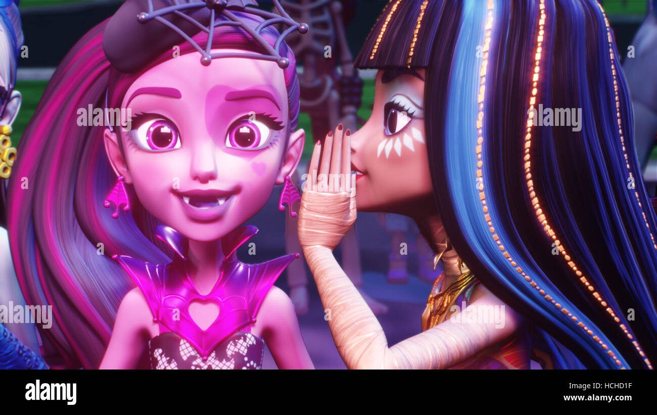 MONSTER HIGH: WELCOME TO MONSTER HIGH, from left: Draculaura, Cleo De ...