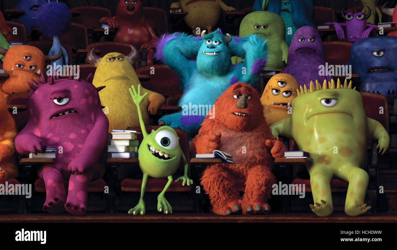 MONSTERS UNIVERSITY, Mike (hand raised, voice: Billy Crystal), Sulley ...