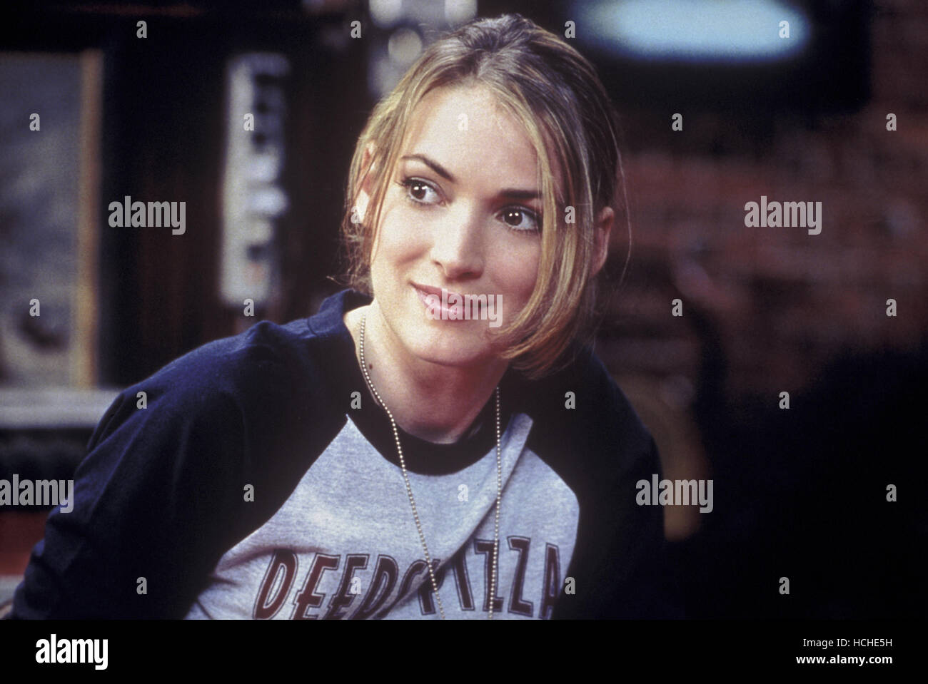 MR. DEEDS, Winona Ryder, 2002 (c) Columbia/courtesy Everett Collection ...