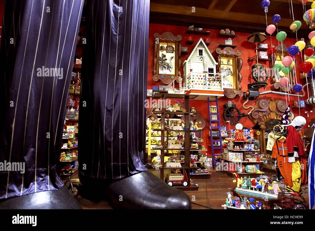 MR. MAGORIUM'S WONDER EMPORIUM, 2007. TM and ©20th Century Fox. All ...