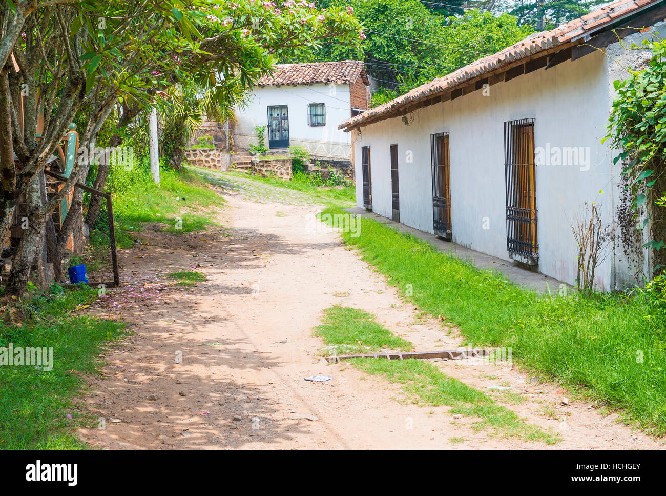 Street view of Suchitoto El Salvador. the colonial town of Suchitoto ...