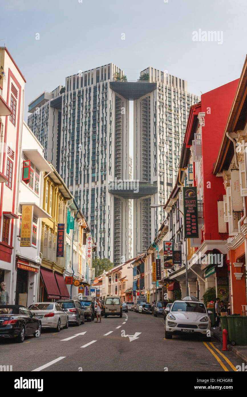 View of Keong Saik Road in Singpapore Chinatown with the The Pinnacle ...