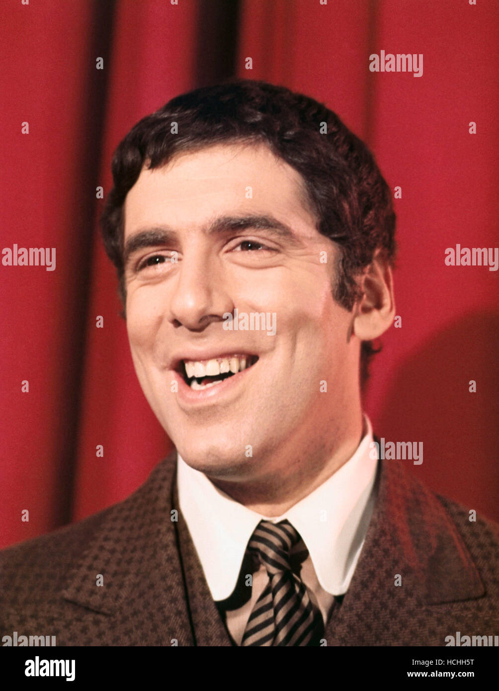 THE NIGHT THEY RAIDED MINSKY'S, Elliott Gould, 1968 Stock Photo - Alamy
