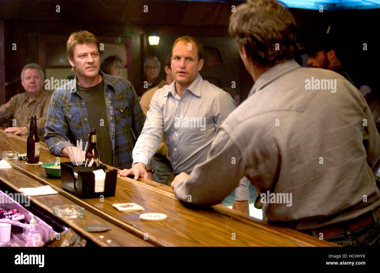 NORTH COUNTRY, Sean Bean (left), Woody Harrelson, (right), 2005, (c ...