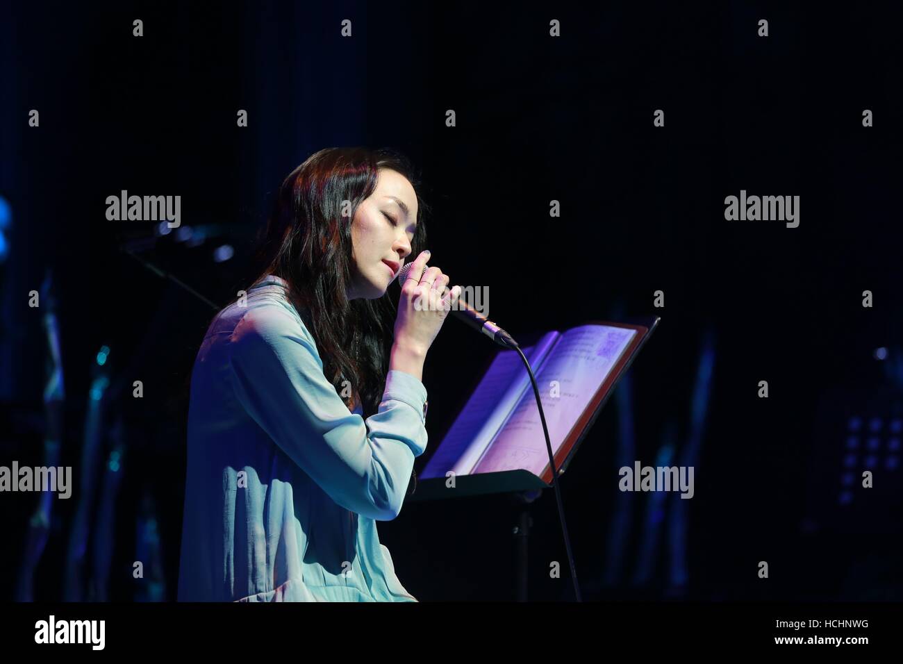 Kim yoon ah hi-res stock photography and images - Alamy