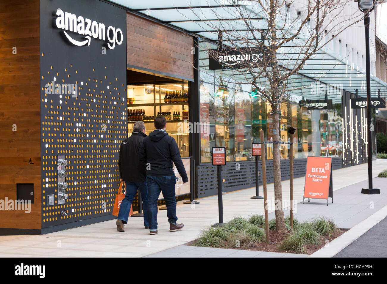 Amazon go store hi-res stock photography and images - Alamy