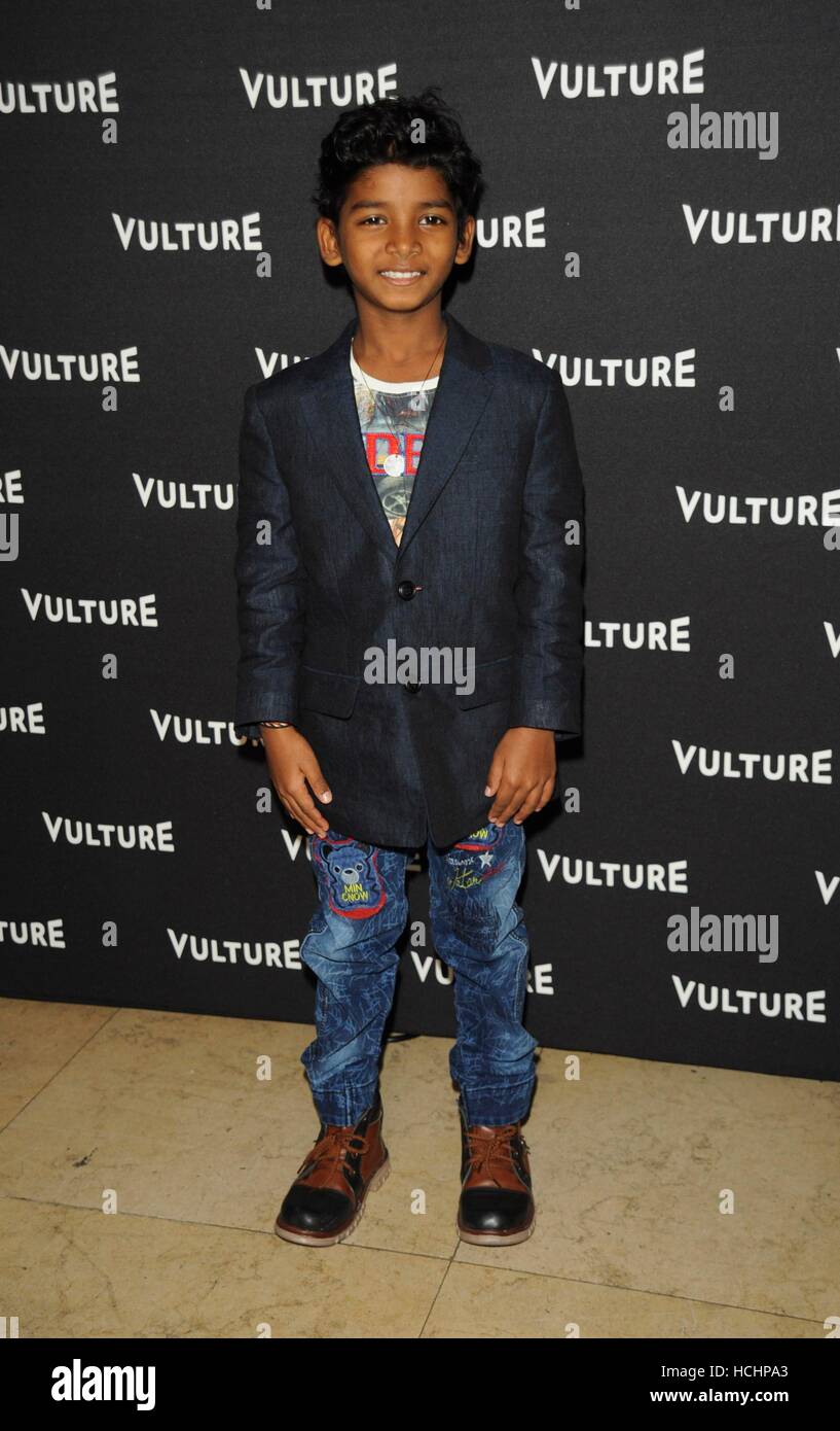 Los Angeles, CA, USA. 8th Dec, 2016. Sunny Pawar at arrivals for ...