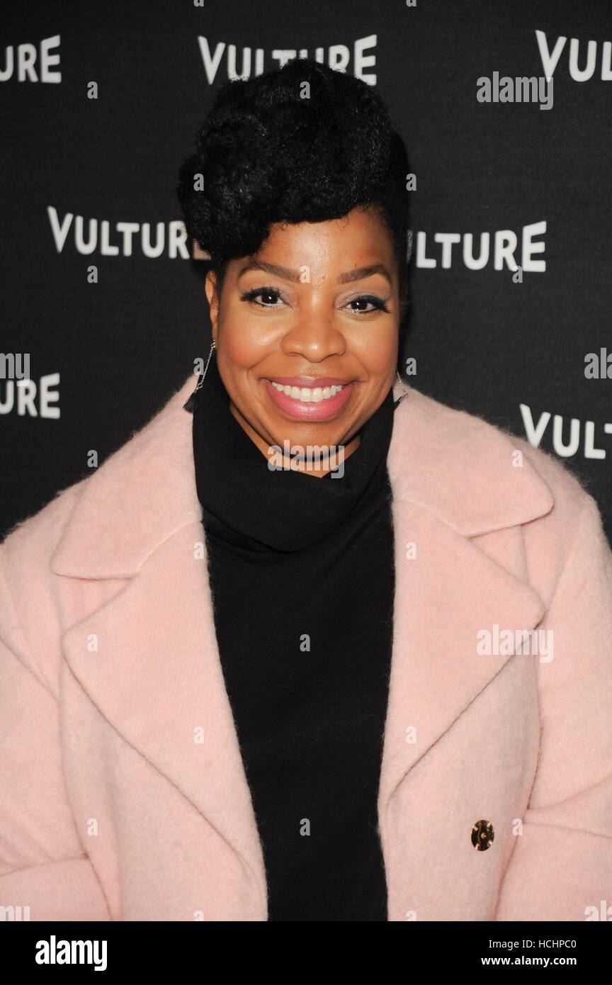 Los Angeles, CA, USA. 8th Dec, 2016. Kimberly Herbert Gregory at ...