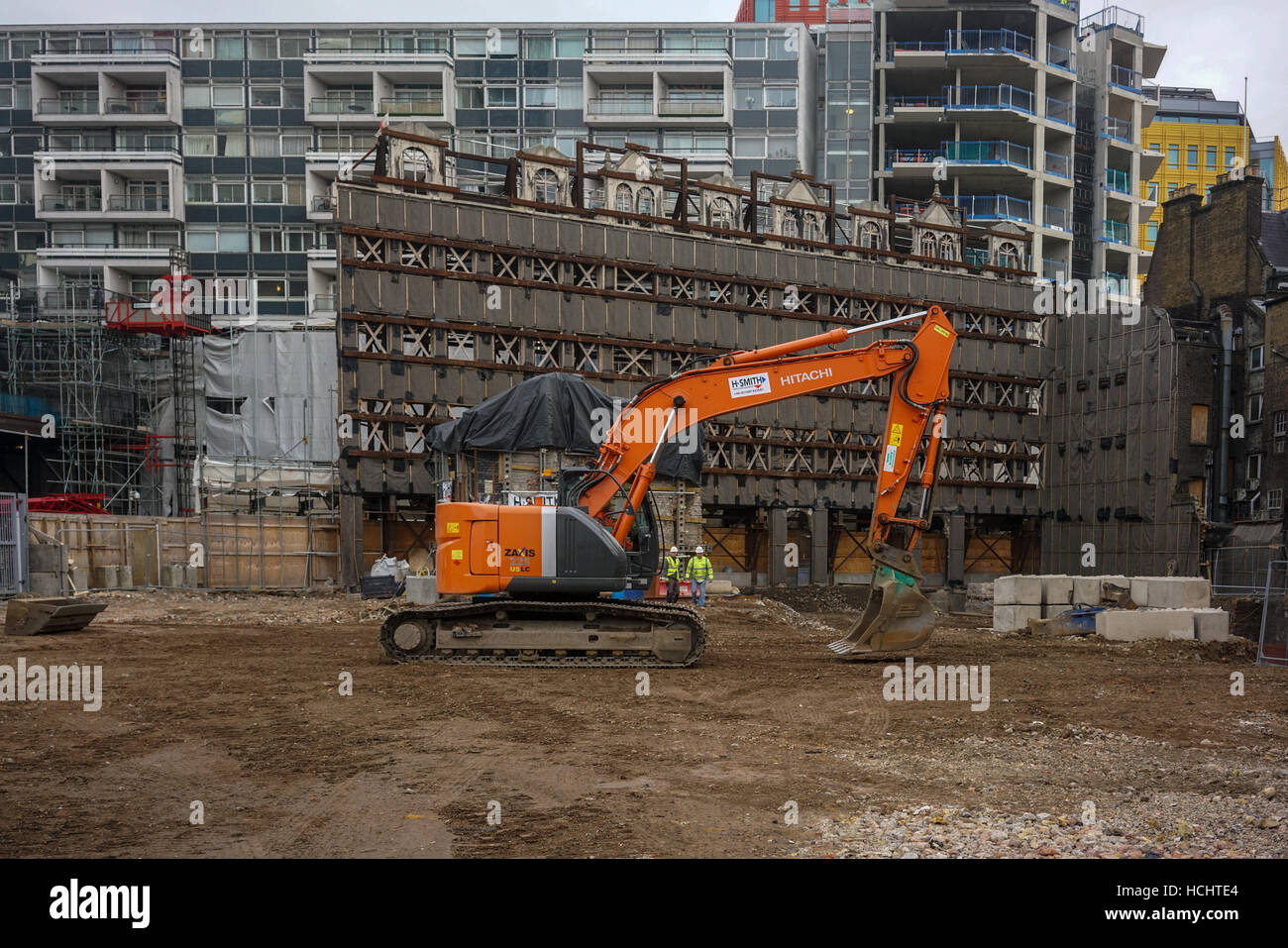 London, UK. 9th December, 2016. Night Czar, Amy Lamé, visits site of ...