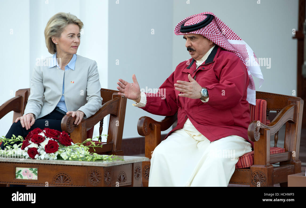 Bahrain royal palace hi-res stock photography and images - Alamy