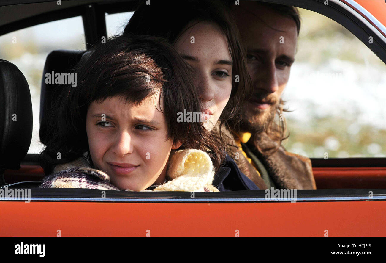 MY QUEEN KARO, from left: Anna Franziska Jaeger, Deborah Francois ...