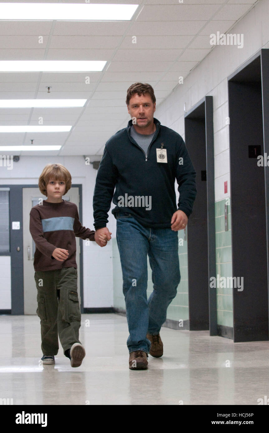 THE NEXT THREE DAYS, from left: Ty Simpkins, Russell Crowe, 2010. ph ...
