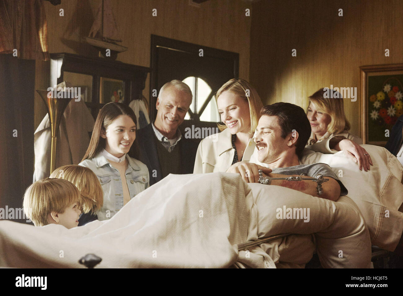 90 MINUTES IN HEAVEN, (aka NINETY MINUTES IN HEAVEN), from left: Hudson ...