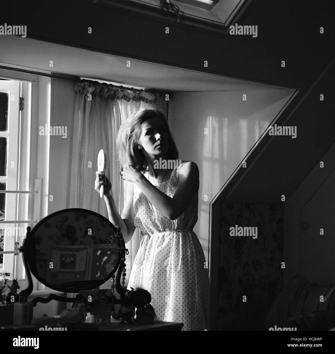 NIGHT MUST FALL, Susan Hampshire, 1964 Stock Photo - Alamy