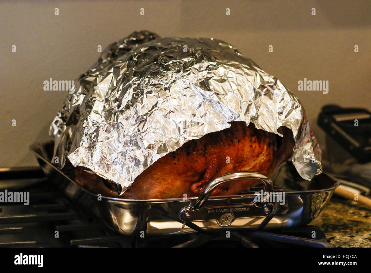 Thanksgiving turkey cooked and ready to eat Stock Photo - Alamy