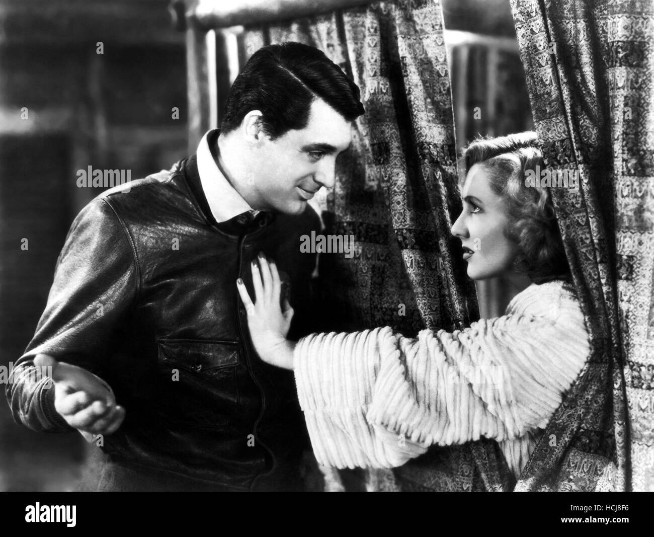 ONLY ANGELS HAVE WINGS, Cary Grant, Jean Arthur, 1939 Stock Photo - Alamy