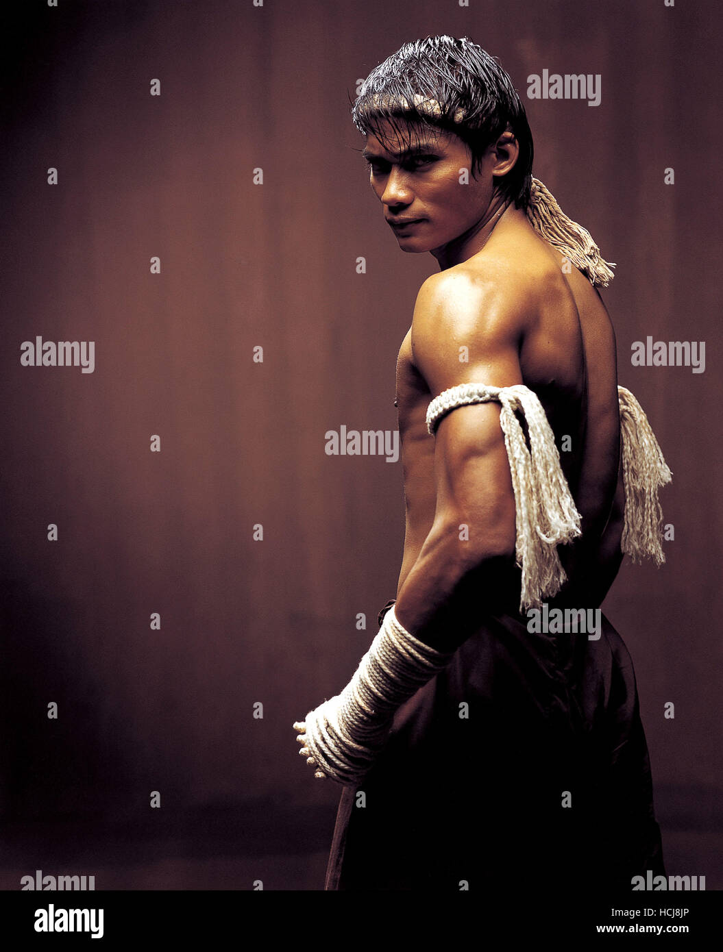 ONG-BAK, Tony Jaa, 2003, (c) Magnolia Pictures/courtesy Everett ...