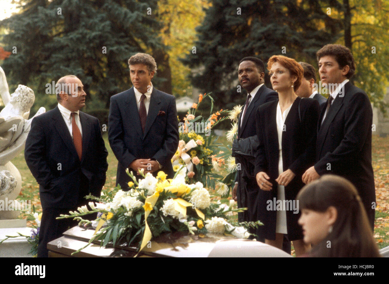 PASSED AWAY, Bob Hoskins, William Petersen, David Early, Pamela Reed ...