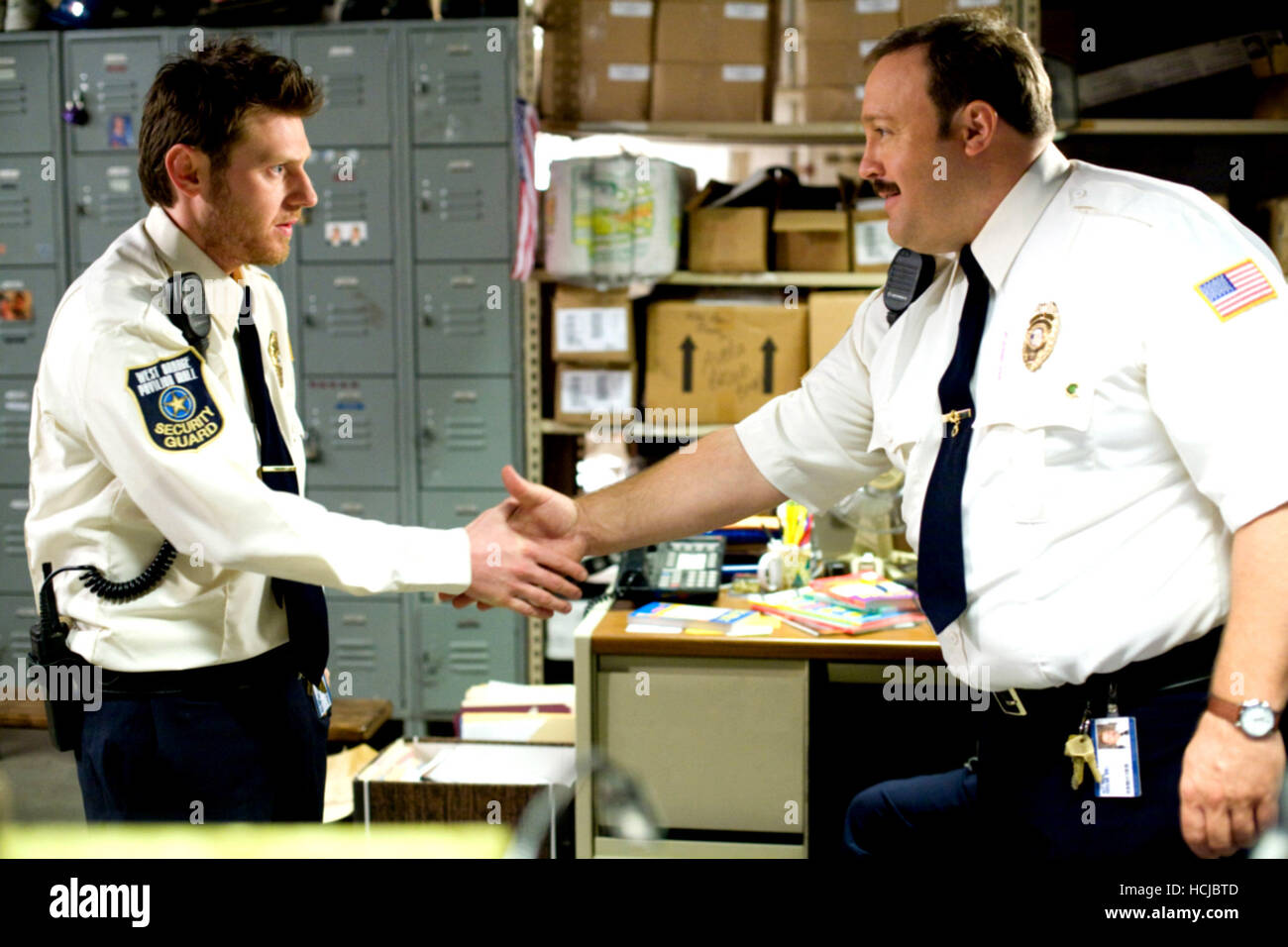 PAUL BLART: MALL COP, from left: Keir O'Donnell, Kevin James, 2009 ...