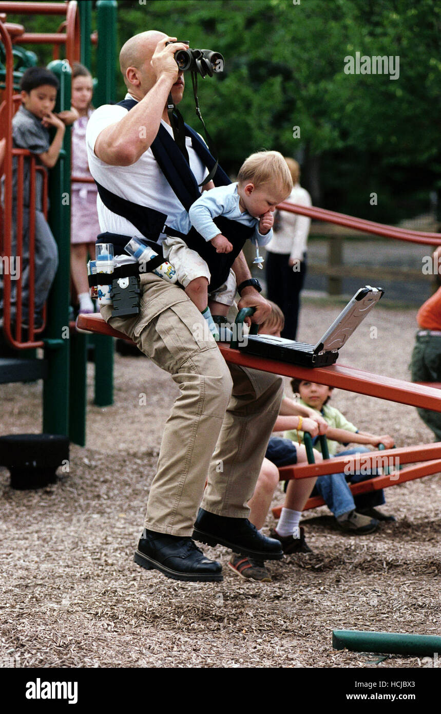 THE PACIFIER, Vin Diesel, Luke/Bo Vink, 2005, (c) Walt Disney/courtesy ...