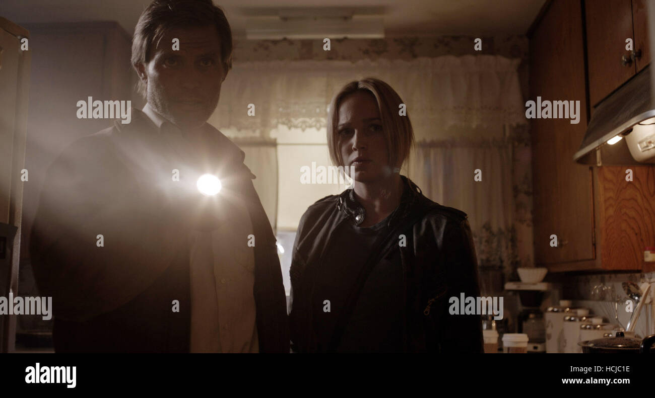 THE PACT, from left: Casper Van Dien, Caity Lotz, 2012. Ph: Bridger ...
