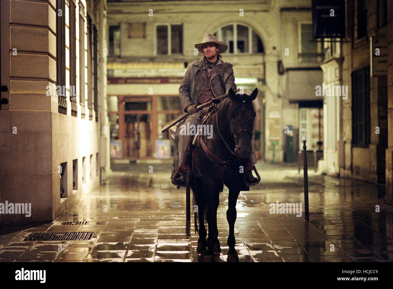 PARIS, JE T'AIME, segment: Place des Victoires, aka 2nd arrondissement ...
