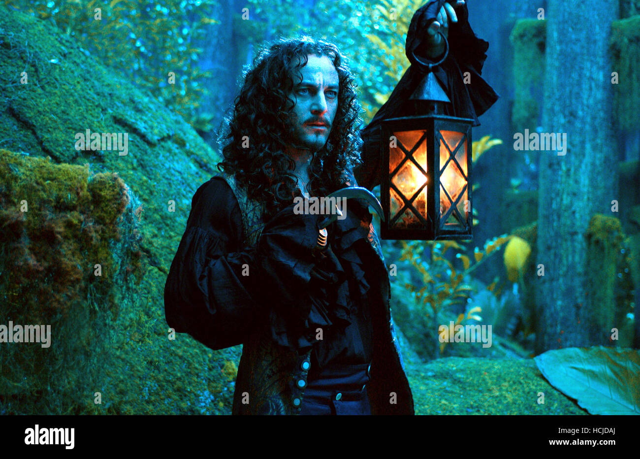 PETER PAN, Jason Isaacs, 2003, (c) Universal/courtesy Everett ...