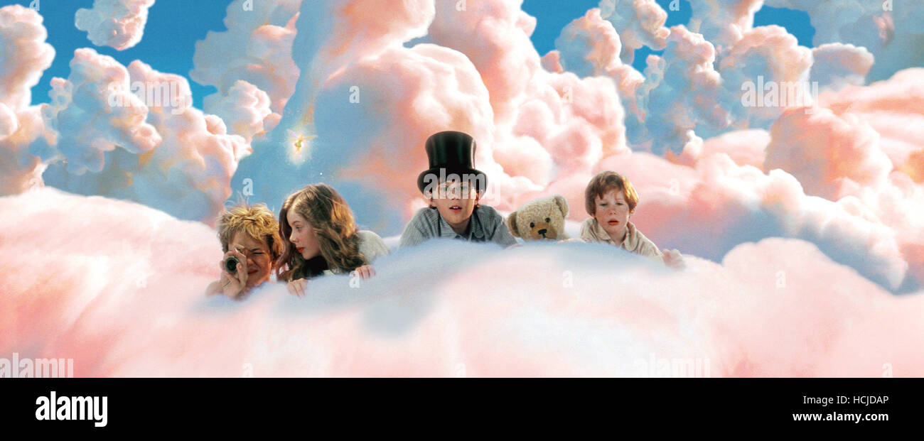 PETER PAN, Jeremy Sumpter, Rachel Hurd-Wood, Harry Newell, Freddie ...