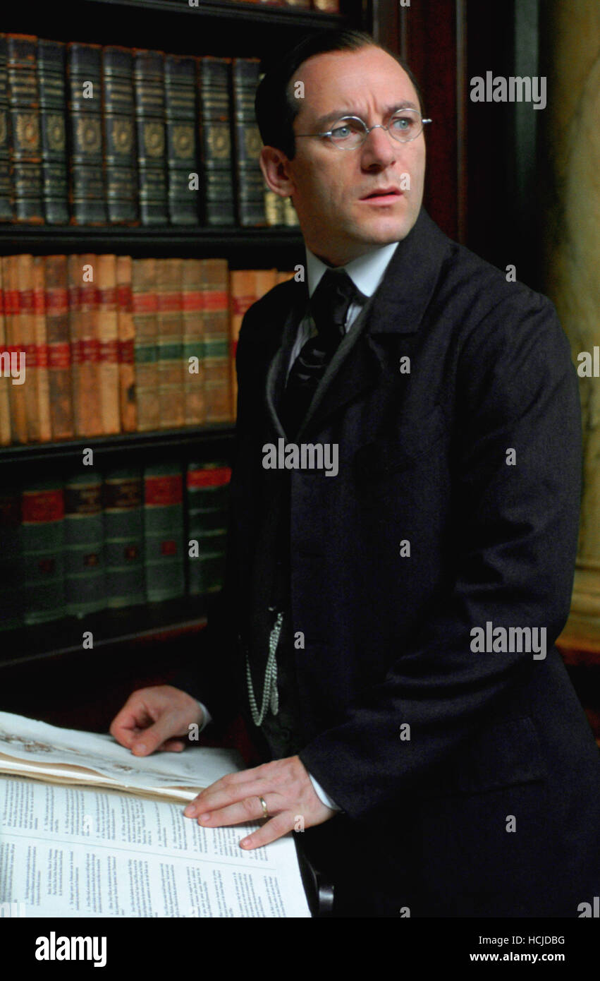 PETER PAN, Jason Isaacs, 2003, (c) Universal/courtesy Everett ...