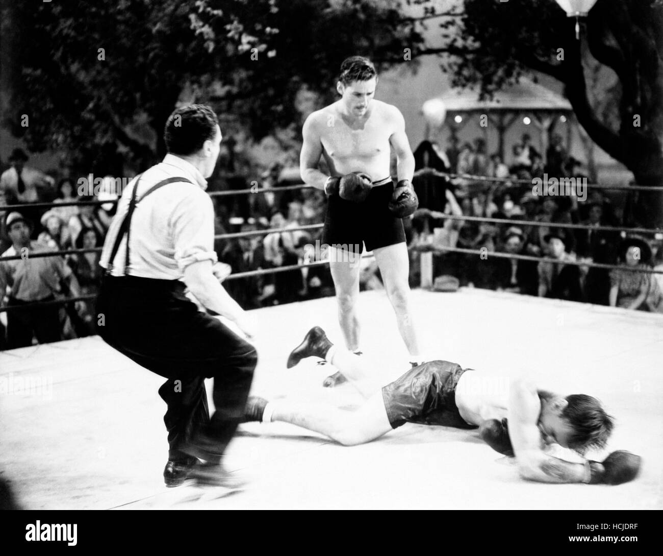 THE PERFECT SPECIMEN, Errol Flynn (boxer standing), 1937 Stock Photo ...