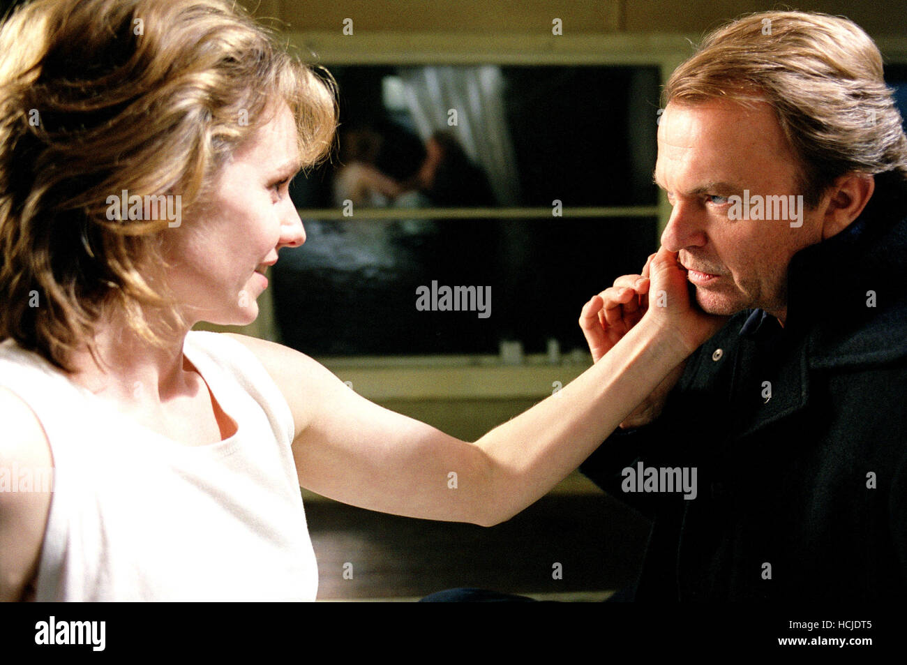 PERFECT STRANGERS, Rachael Blake, Sam Neill, 2003 Stock Photo - Alamy