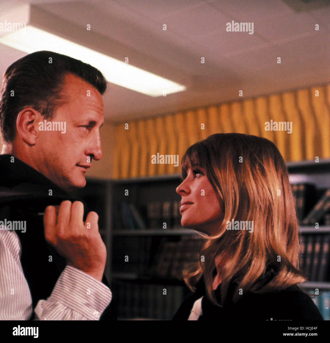 PETULIA, from left: George C. Scott, Julie Christie, 1968 Stock Photo ...