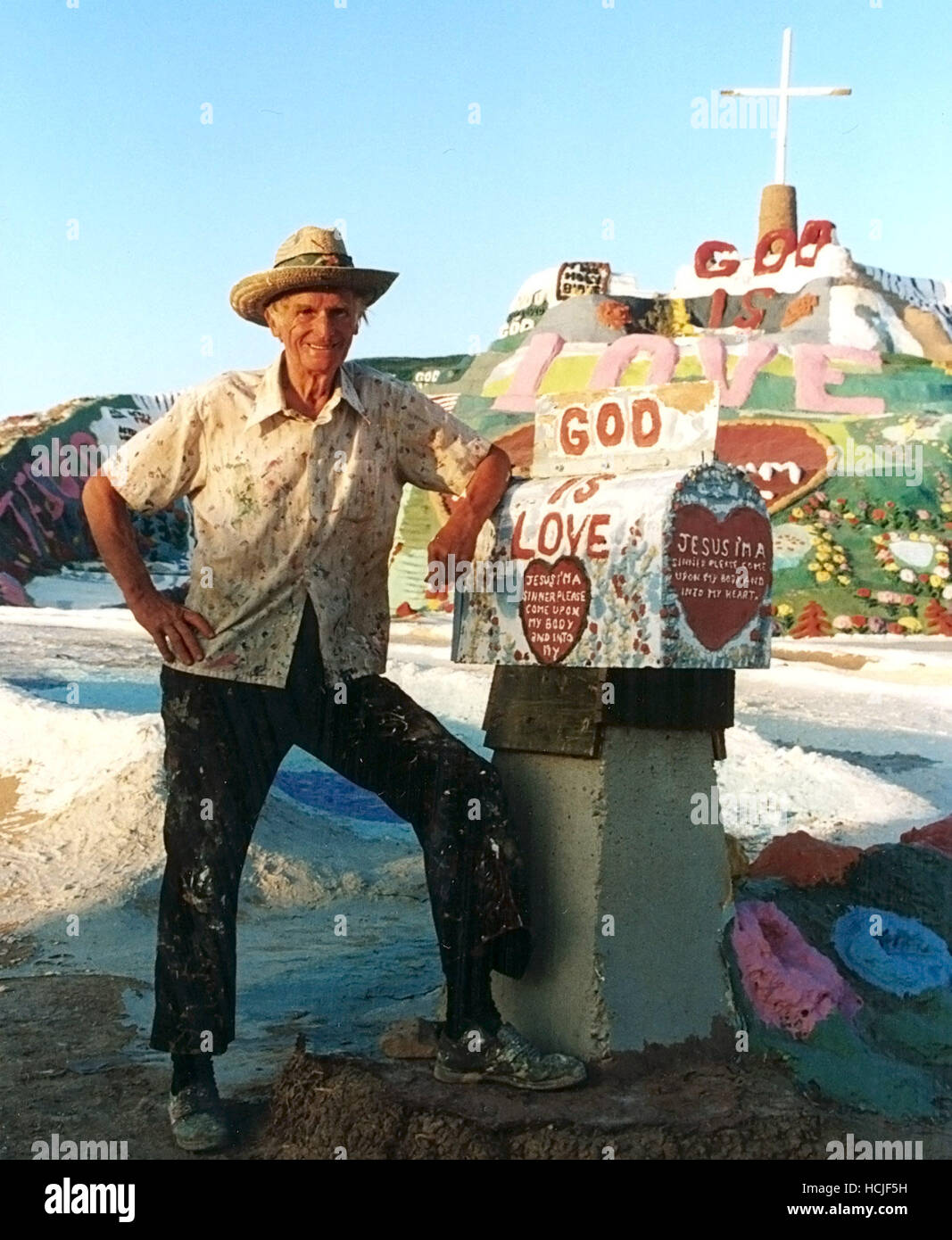 PLAGUES AND PLEASURES ON THE SALTON SEA, Leonard Knight and Salvation Mountain, 2004. ©Tilapia ...