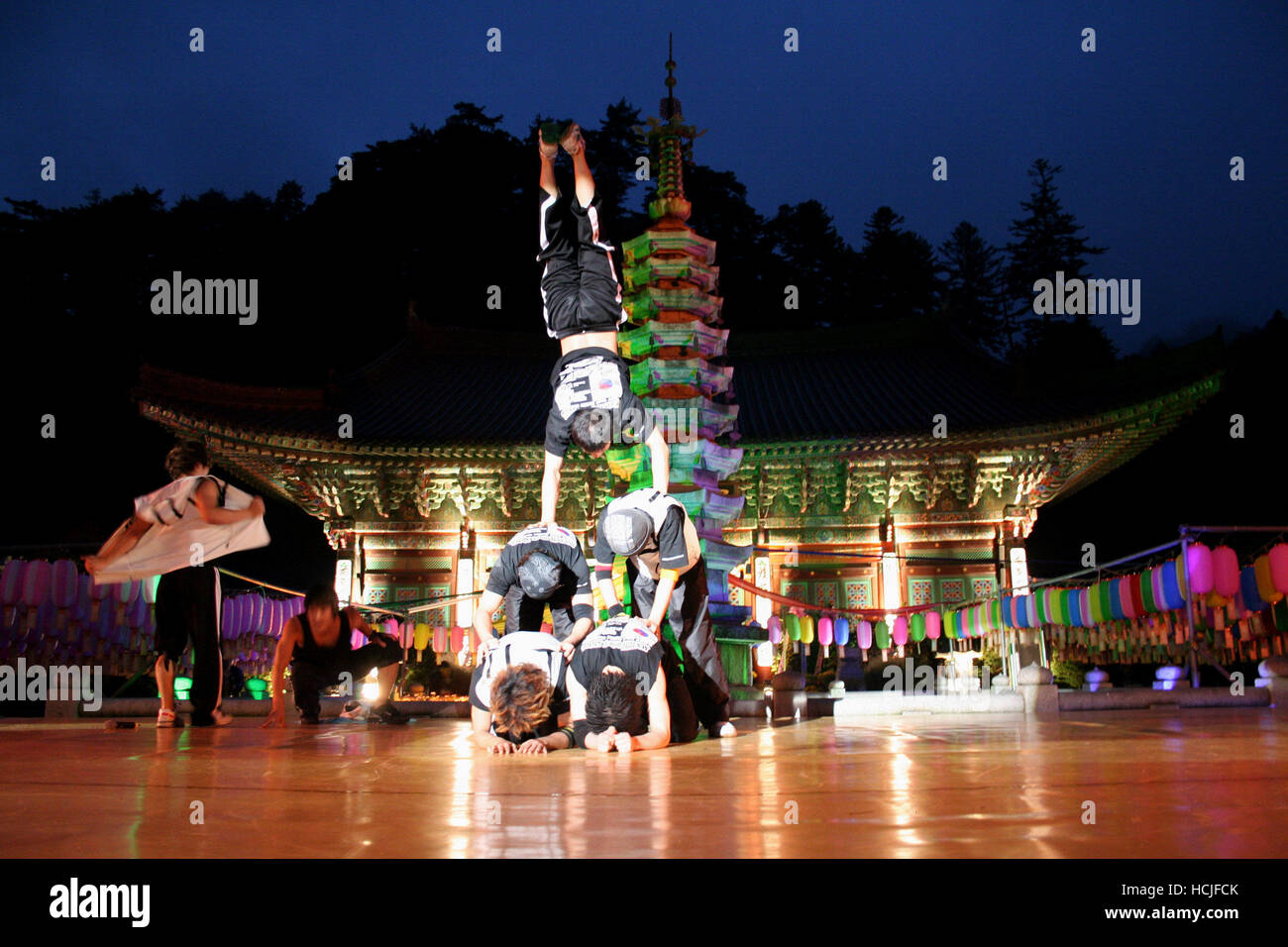PLANET B-BOY, 2007. ©Magnolia Pictures/courtesy Everett Collection ...