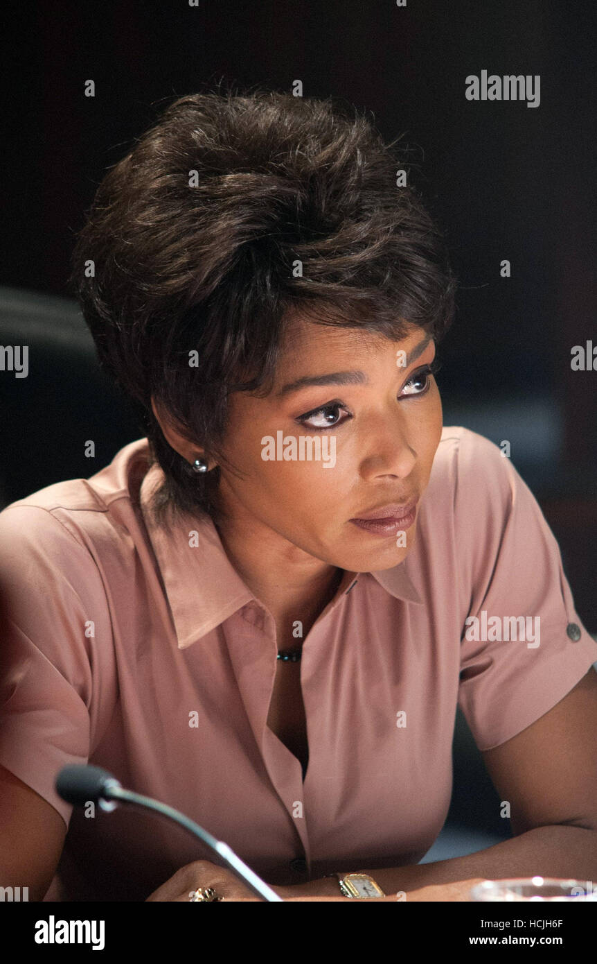 OLYMPUS HAS FALLEN, Angela Bassett, 2013. ph: Phil Caruso/©FilmDistrict ...