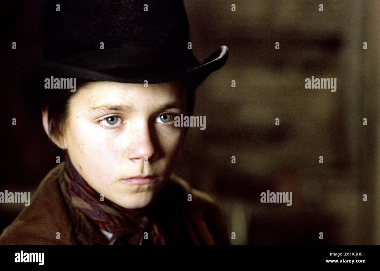 OLIVER TWIST, Harry Eden, 2005, (c) Columbia/courtesy Everett ...