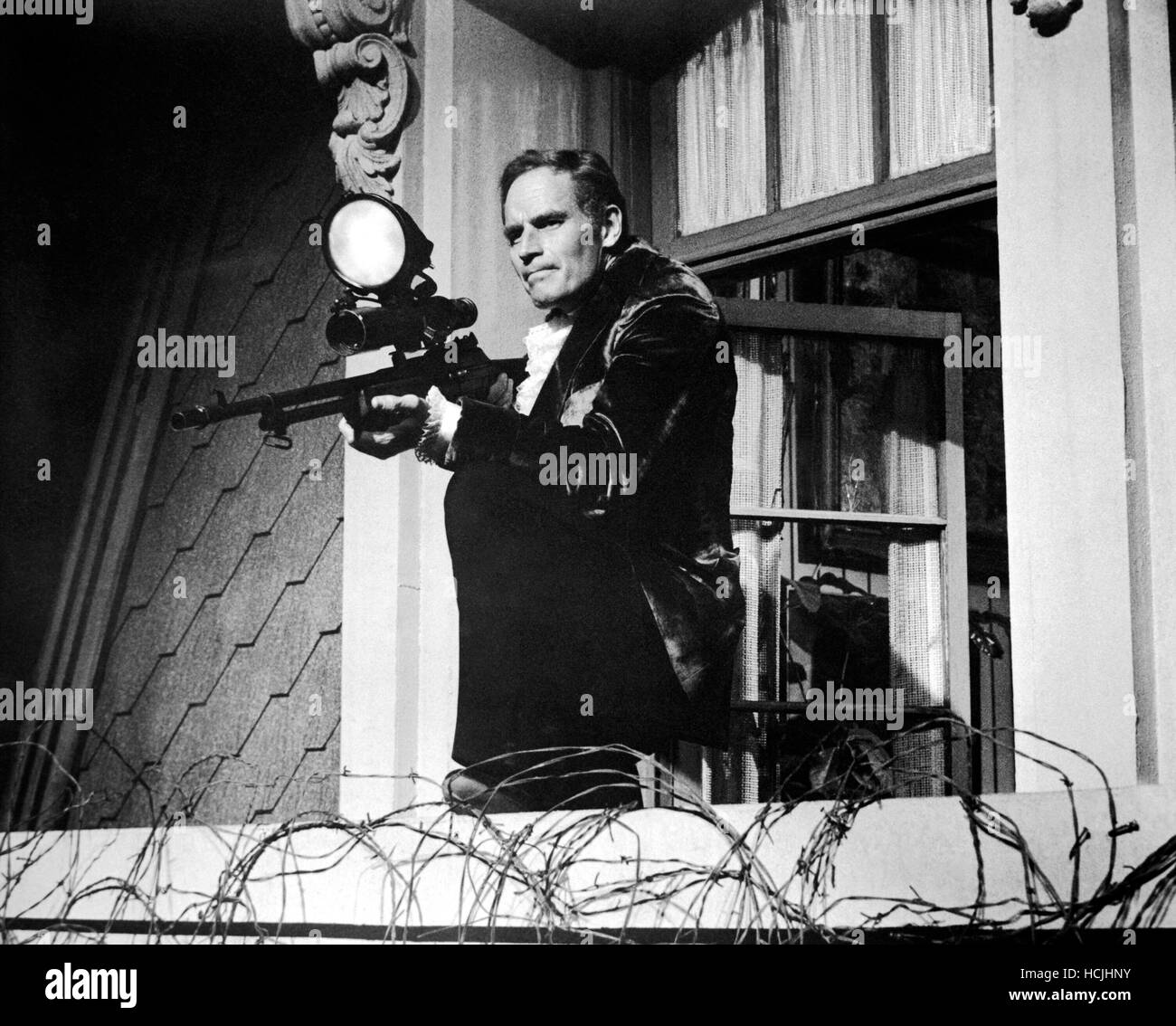THE OMEGA MAN, Charlton Heston, 1971 Stock Photo - Alamy