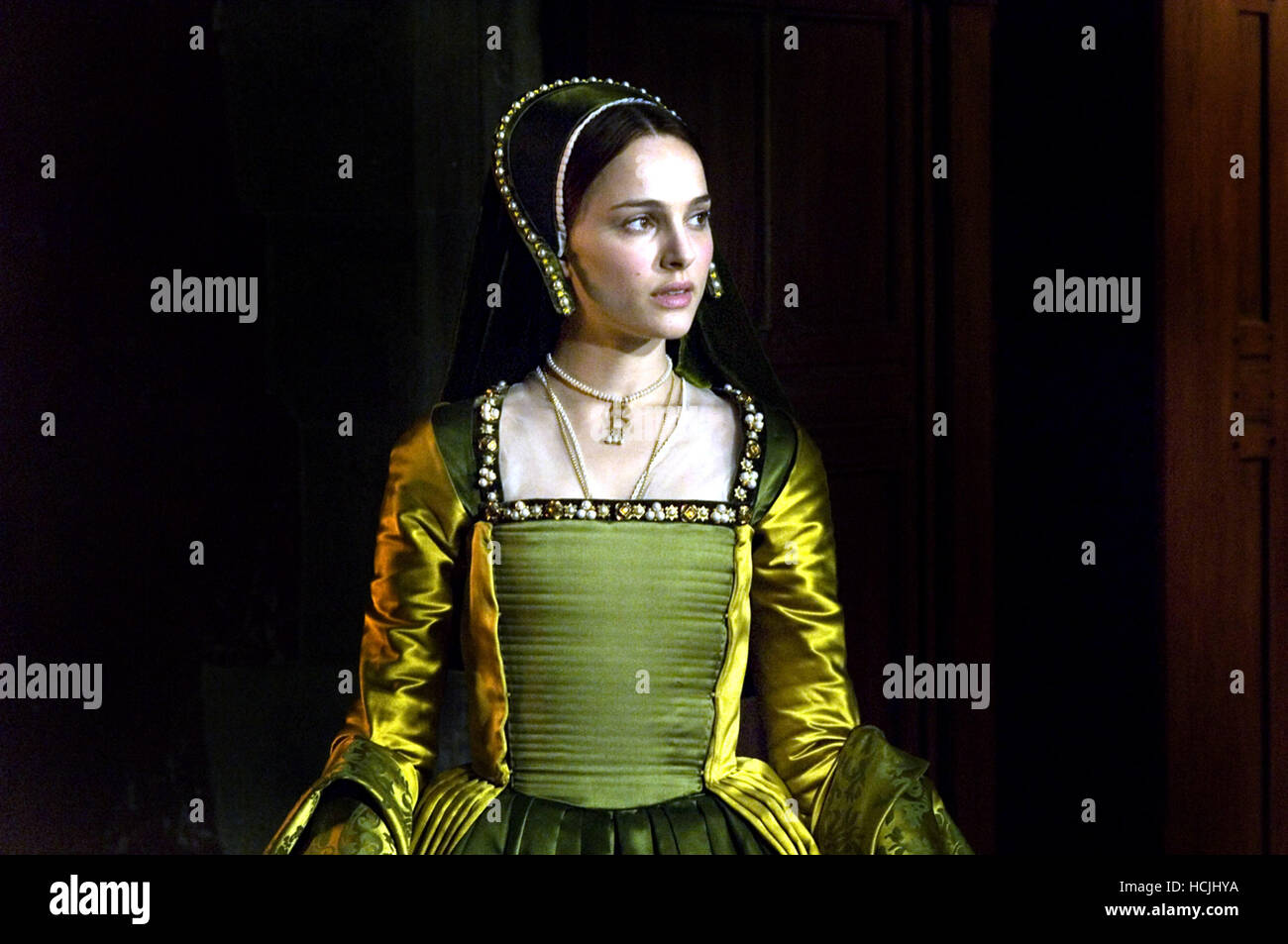 THE OTHER BOLEYN GIRL, Natalie Portman as Anne Boleyn, 2008. ©Focus ...