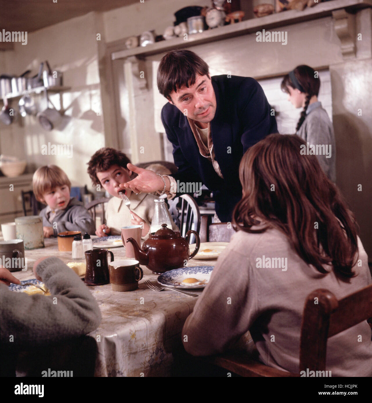 OUR MOTHER'S HOUSE, from left: Gustav Henry, Phoebe Nicholls, Dirk ...