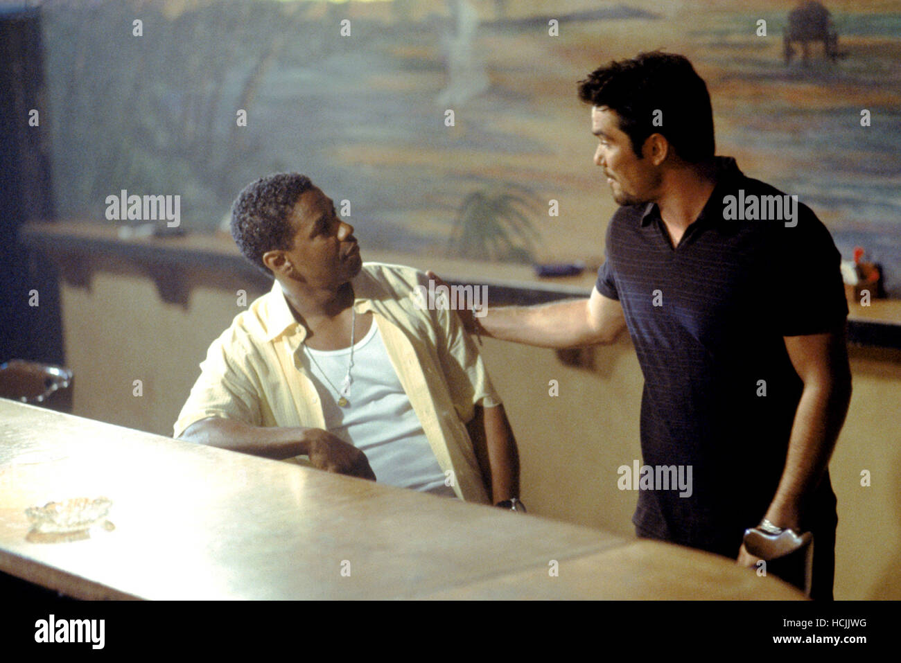 OUT OF TIME, Denzel Washington, Dean Cain, 2003, (c) MGM/courtesy ...
