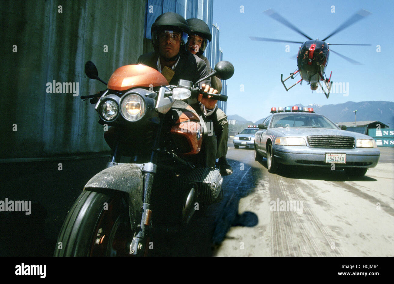 PAYCHECK, Ben Affleck, Uma Thurman, 2003, (c) Paramount/courtesy ...